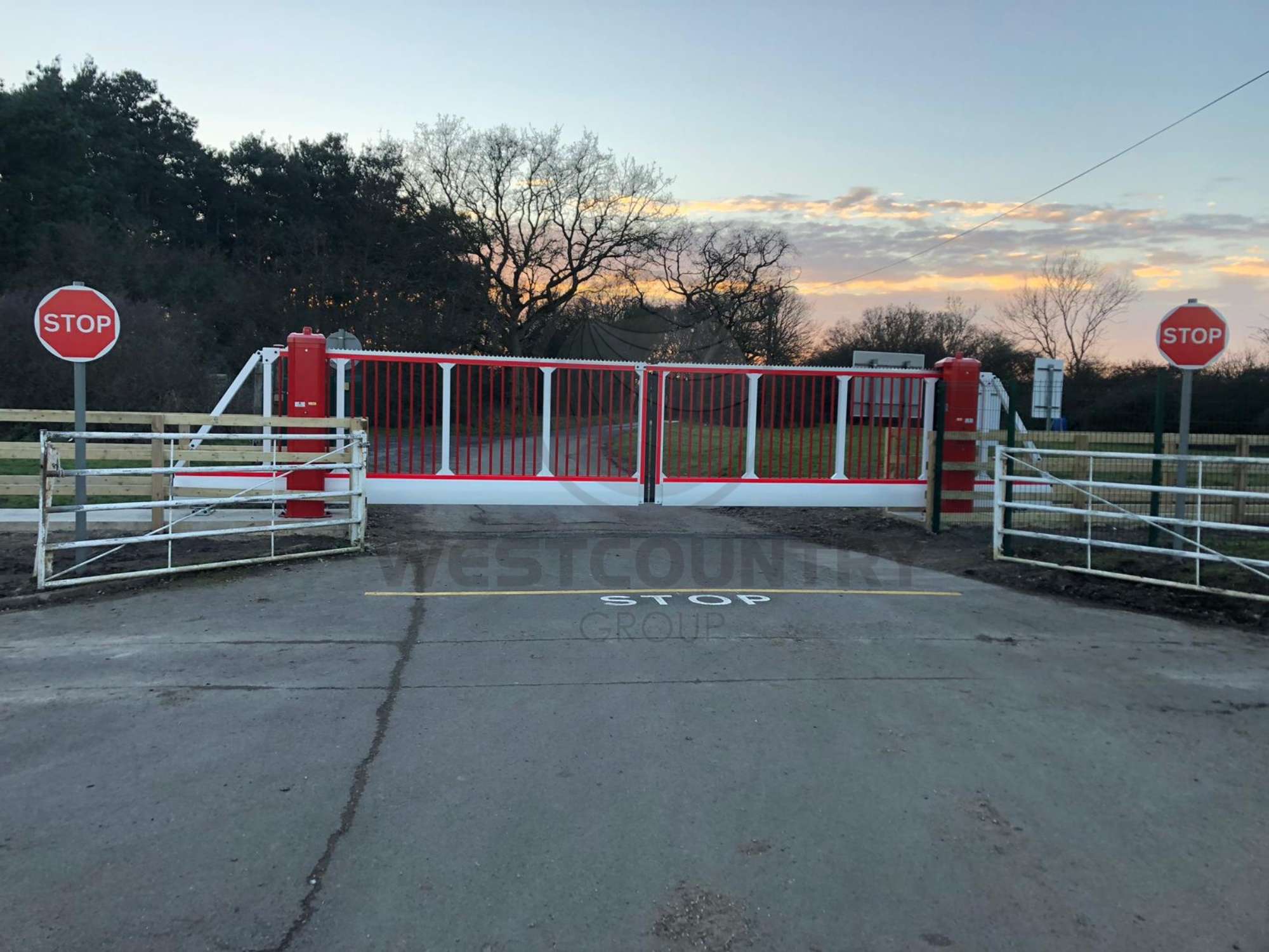 Commercial Solar Gates & Barriers | Eco-Friendly Security Solutions