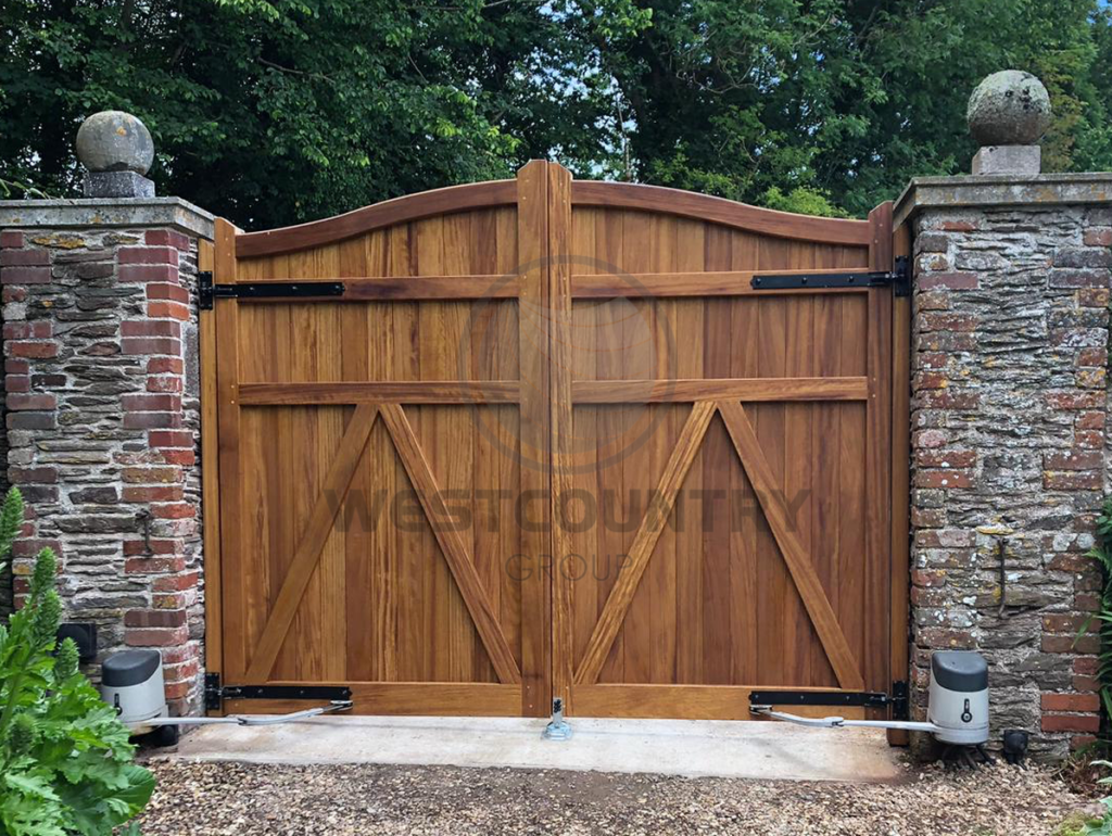 Wooden Gates - High-Quality Timber Gates for Homes - Westcountry Group
